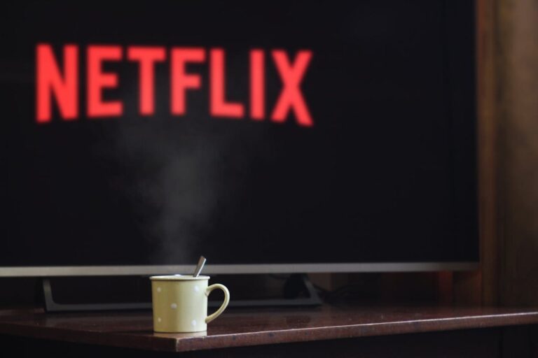 Samsung TV Netflix Not Working (Causes, Steps & Solutions ...
